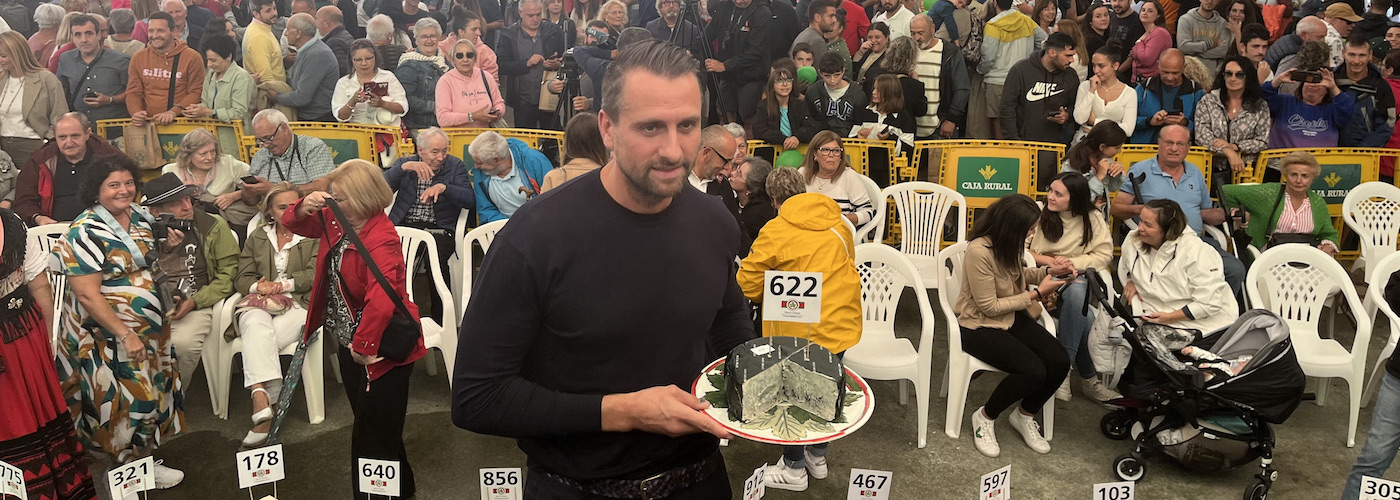 Cabrales Cheese from Cheesemaker Los Puertos Sells for 30,000 Euros ...