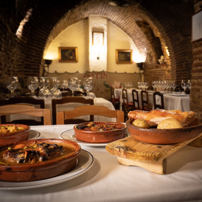 Botín, the Oldest Restaurant in the World, Celebrates 300 Years with ...