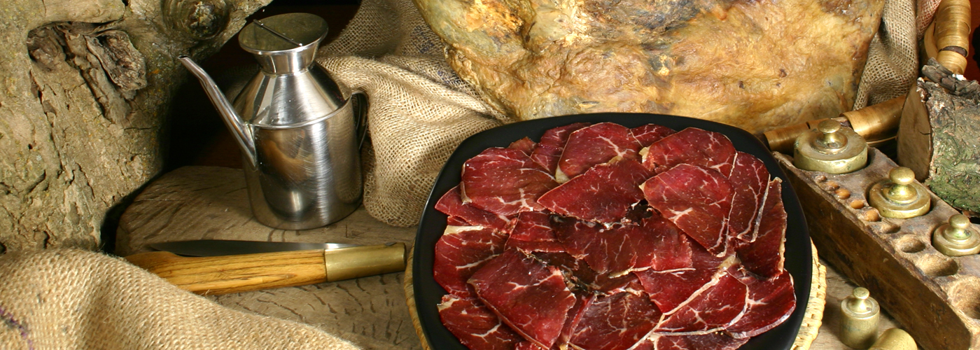 Cecina de León PGI | Foods and Wines from Spain
