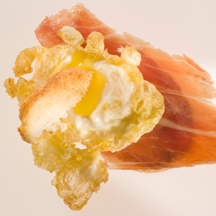 Ibérico ham & quail egg | Foods & Wines from Spain